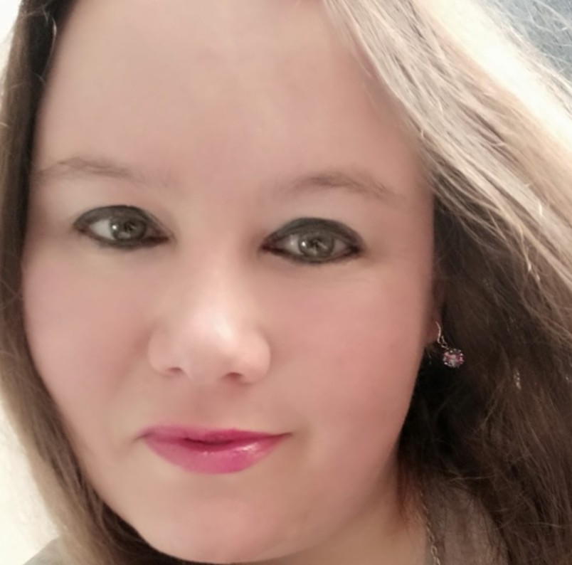 BERNADINE - Psychic Medium